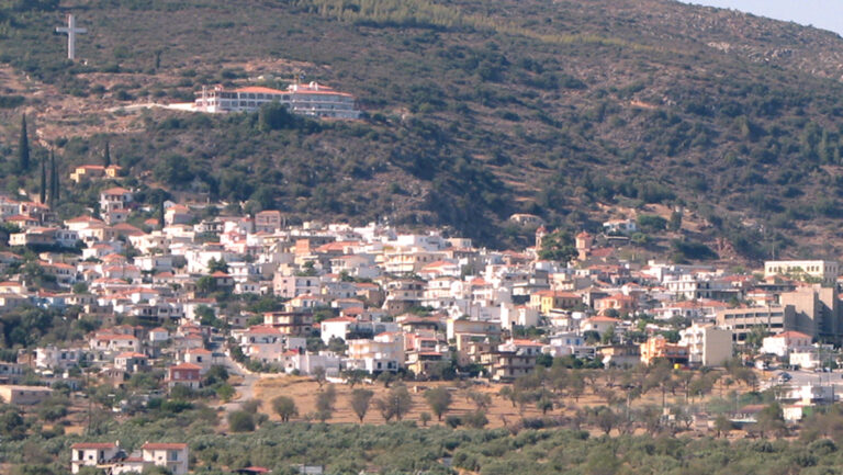 Ελιά Λακωνίας: To ειδυλλιακό ψαροχώρι που πρέπει να επισκεφθείς μαζί με ...